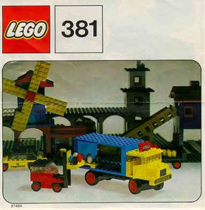 Lego Set: Lorry and Fork Lift Truck (Legoland) (Vehicle) Leg:381-1