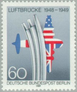 Sello: Airlift Memorial, allied US & UK flags forming airplane ...