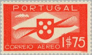 Stamp: Shield and Propeller (Portugal(Air Post - Propeller) Mi:PT 592 ...