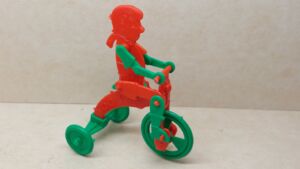Meal Toy: Tricycle (Kinder Surprise, Europe(Tricycle) Col:MAR-024-01a