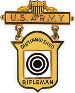 Condecoración: Distinguished Rifleman Badge (Estados Unidos de América ...