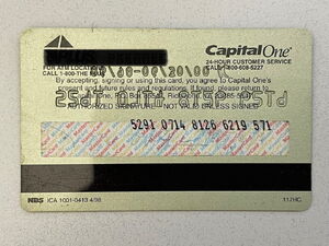 Bank Card: Capital One Mastercard 529107 06/98 (Capital One, United ...