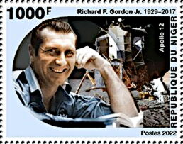 Stamp: Richard F. Gordon Jr. (Niger(5th Memorial Anniversary of Richard ...