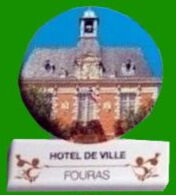 Meal Toy: Fouras (Fèves, France(Fouras (Brillantes)) Col:PAN-2010-0044