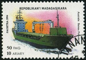 Stamp: Cargo ship (Madagascar(Ships 1994) Mi:MG 1753,Sn:MG 1249,Yt:MG ...