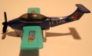 Meal Toy: Plane: Eagle (Kinder Surprise, Worldwide) (Kinder - Airplanes ...