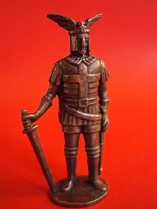 Meal Toy: English knight (14th Century) / bronze (Kinder Surprise ...