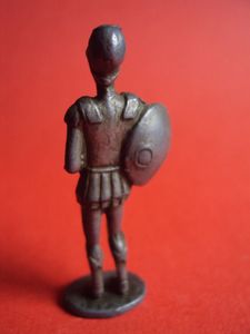 Meal Toy: Hoplite c. 400 B.C. / iron (Kinder Surprise, Italy) (Kinder ...