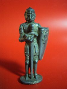 Juguete de comida: German Knight - 15th Century / iron (Kinder Sorpresa ...
