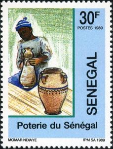 Stamp: Potter at Work (Senegal) (Pottery) Mi:SN 1036,Sn:SN 830,Yt:SN ...