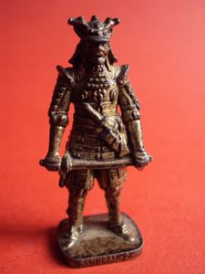 Meal Toy: Samurai-2- / brass (Kinder Surprise, France(Kinder - Samurai ...