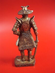 Meal Toy: Samurai 3 / brass (Kinder Surprise, Italy(Kinder - Samurai ...