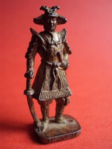 Meal Toy: Samurai-3- / brass (Kinder Surprise, France(Kinder - Samurai ...