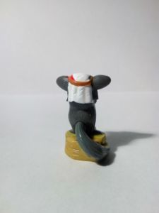 Meal Toy: Maurice (Kinder Surprise, Europe) (Kinder - Madagaskar 2) Col ...