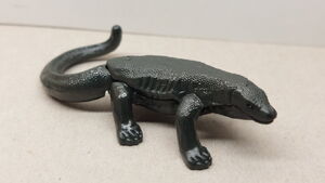 Meal Toy: Salamander (Kinder Surprise, Europe(Kinder - Natoons 23/24 ...