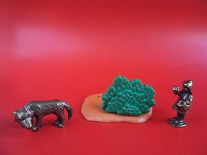 Brindes Infantis: Little red riding hood (Tree light green) (Surpresa ...