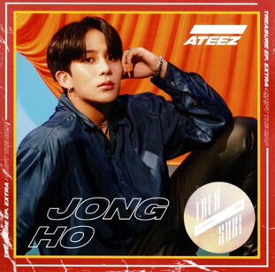 K-Pop Merch Item: Treasure EP. Extra: Shift The Map. Cover (ATEEZCol ...
