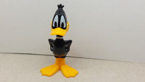 Meal Toy: Daffy Duck (Snacks, Europe(Looney Tunes) Col:DAI-2024-0007