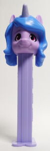 Meal Toy: Izzy Moonbow (Candy, Europe(PEZ - My Little Pony) Col:PEZ ...