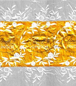 Chocolate Wrapper: Lindt Lindor Milk Chocolate with Caramel (Lindt ...