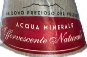 Drink Label: Cutolo Rionero Acqua Minerale Fonte Atella (Fonti del ...