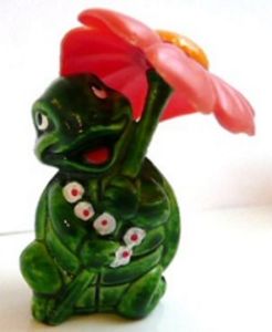 Meal Toy: Turtle Flora / Calipso (Kinder Surprise, Worldwide) (Kinder ...