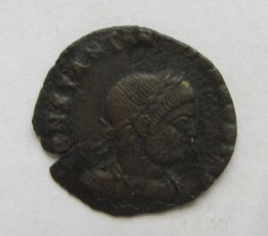 Moneda: 1 Follis (Roma, Imperio) (306-337 - Constantino I) Col:RO-EM-000572