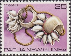 Stamp: Mwali (armshell) (Papua New Guinea(Traditional Currency) Mi:PG ...
