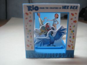 Meal Toy: 3D diorama (Kinder Surprise, Europe(Joy - Rio - accessories ...