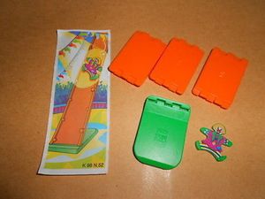 Meal Toy: Sliding clown (Kinder Surprise, Europe(Kinder - Sliding clown ...