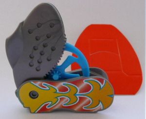 Meal Toy: Blue wheel (Kinder Surprise, India, Republic) (Joy - Wheel ...