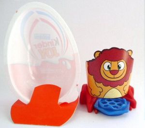 Meal Toy: Lion (Kinder Surprise, Worldwide) (Joy - Football match in ...