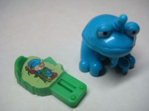 Meal Toy: Blue (Kinder Surprise, Europe(Kinder - Fantasy - Frogs) Col:DE054