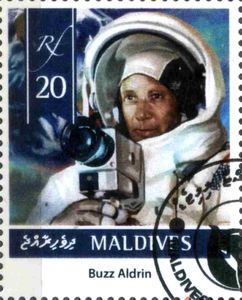 Stamp: Buzz Aldrin (Maldives(85th Birth Anniversary of Buzz Aldrin) Mi ...