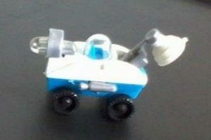Meal Toy: Radar vehicle (Kinder Surprise, Europe) (Kinder - Space ...