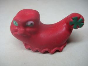 Meal Toy: Red slug (Kinder Surprise, Europe(Kinder - Sea Animals) Col ...