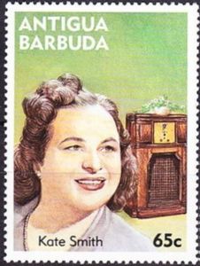 Selo: Kate Smith (1907-1986) (Antigua e Barbuda(Centenary of Radio: Entertainers) Mi:AG 2419,Sn ...