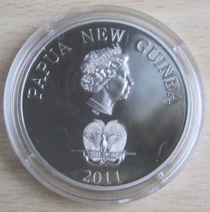 Coin: 5 Kina (Diamond Jubilee of Queen Elizabeth II - Sword of State ...