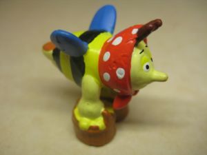 Meal Toy: Bee (Kinder Surprise, Europe(Winnie the Pooh) Col:SWE-0000-0038