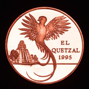 Coin: 10 Quetzales (Quetzal Bird in Flight, Temple Tikal) (Guatemala ...