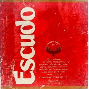 Drink Label: Escudo (Embotelladoras CCU S.A., ChileCol:CL-BEER-000080