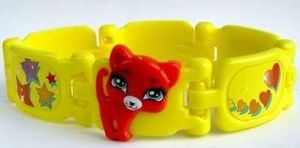 Meal Toy: Lion (Kinder Surprise, Worldwide(Kinder - Animal bracelets ...