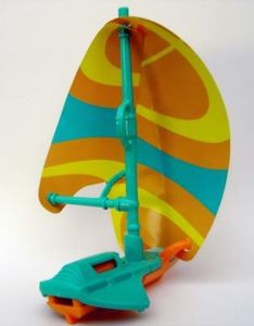 Meal Toy: Orange boat (Kinder Surprise, Europe(Kinder - Race ...