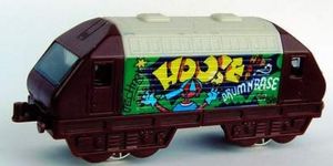 Nahrungsmittel Spielzeug: Graffiti-Lok (Driver's cab brown) (Kinder ...