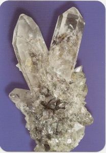 Calendario de Bolsillo: Rock crystal with inclusions of chlorite (Rusia ...