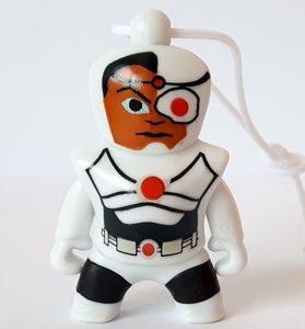 Meal Toy: Cyborg (Kinder Surprise, Europe) (Kinder - Justice League ...