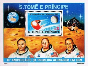 Stamp: Command Module During Reentry (São Tomé and Príncipe(Moon ...