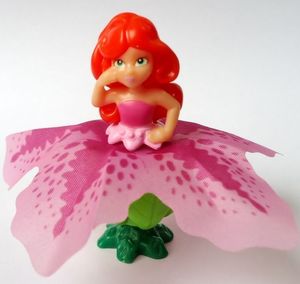 Meal Toy: Pink dress (Kinder Surprise, Worldwide(Kinder - Flowee Mini ...