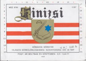 Štítok z nápoja: Kinizsi (Dreher Sörgyár (SABMiller), MaďarskoCol:HU ...