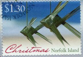 Stamp: Sennet Plate Forming Two Fish (Norfolk Island(Christmas 2015 ...